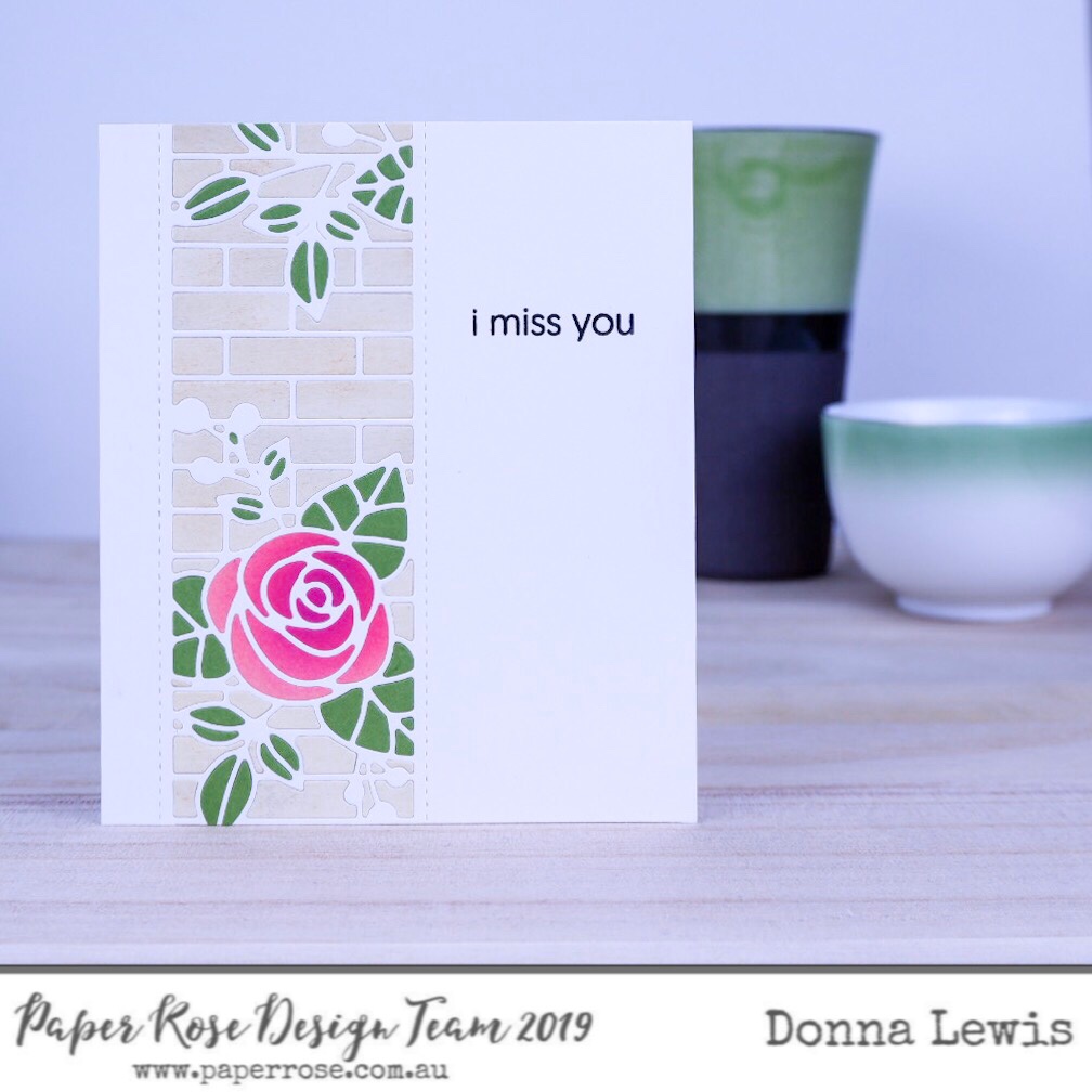 Panel Dies three ways – Donna is Playing Paper